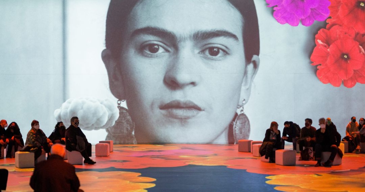 Exposición inmersiva de Frida Kahlo: costos, horarios y todo lo que ...